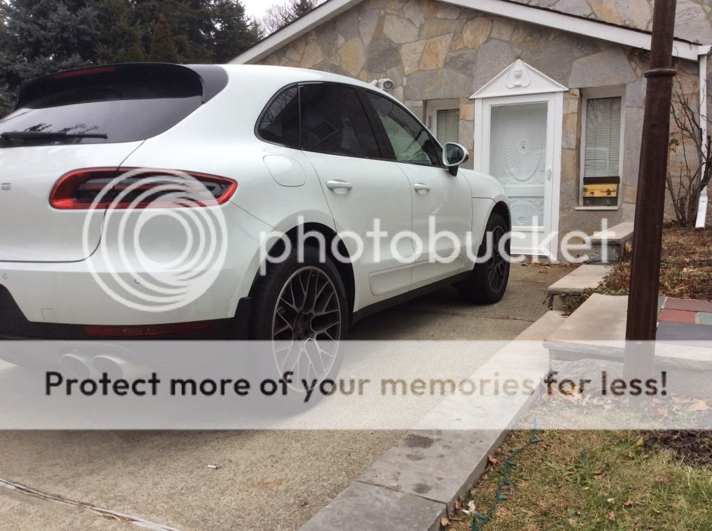 Mud flaps photo. | Porsche Macan Forum